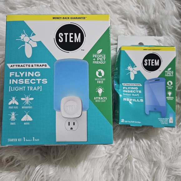 stem | Accents | Stem Bug Flying Insect Light Trap Starter Kit Blue ...